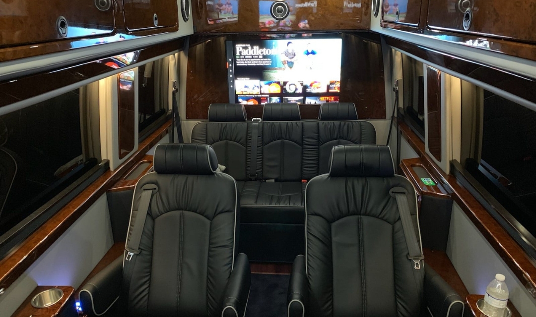 White Star Limousines | Limousine And Party Bus Fleet
